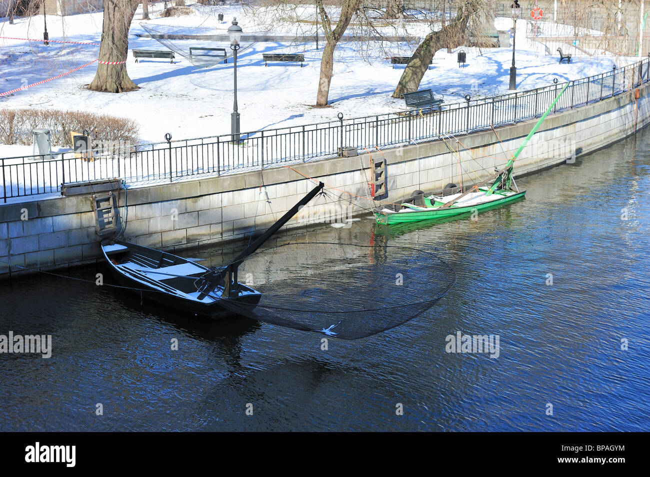 Ring net fishing boats in hi-res stock photography and images - Alamy