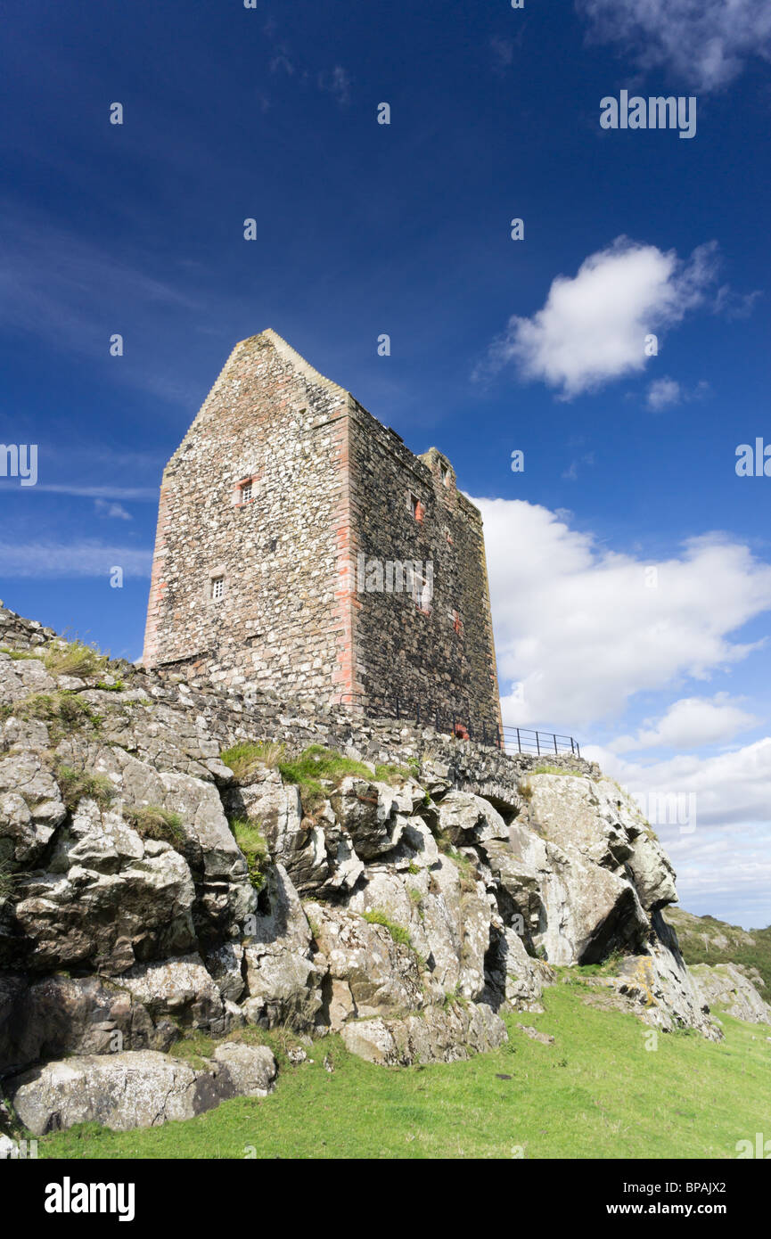 Smailholm Tower near Kelso, Scottish Borders UK, historic peel tower ...