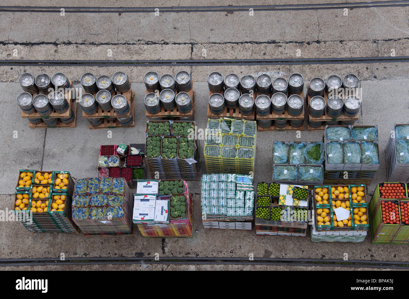 Corona beer loading hi-res stock photography and images - Alamy