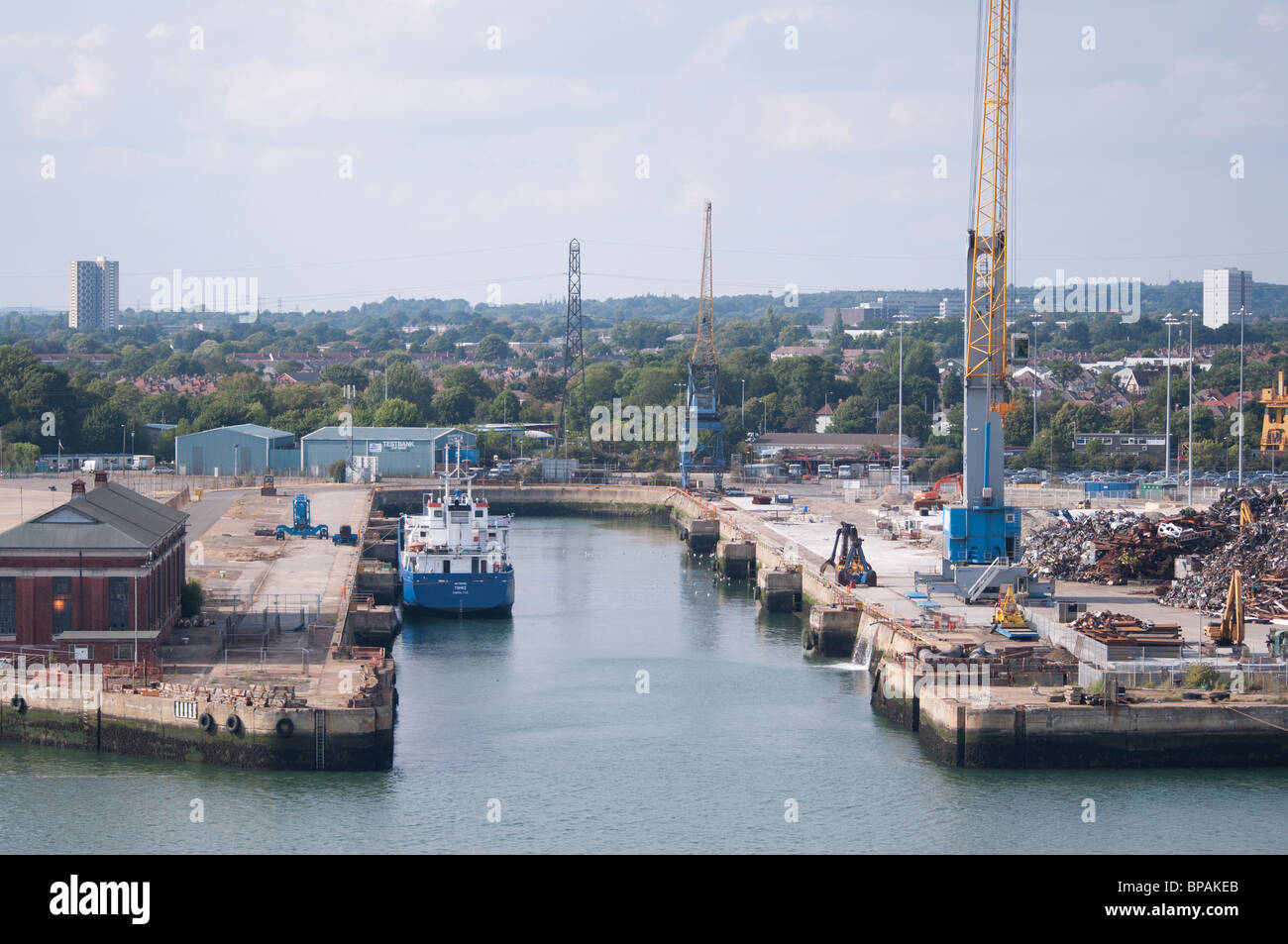 Southampton docks port southampton england hi-res stock photography and ...