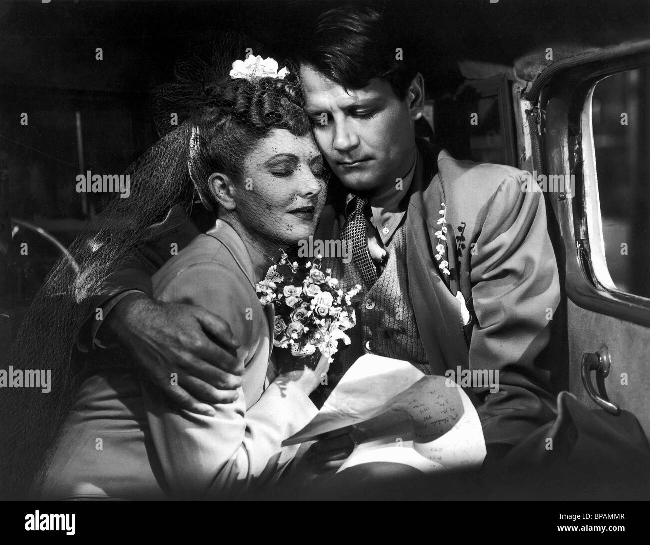 JEAN ARTHUR, JOEL MCCREA, THE MORE THE MERRIER, 1943 Stock Photo - Alamy