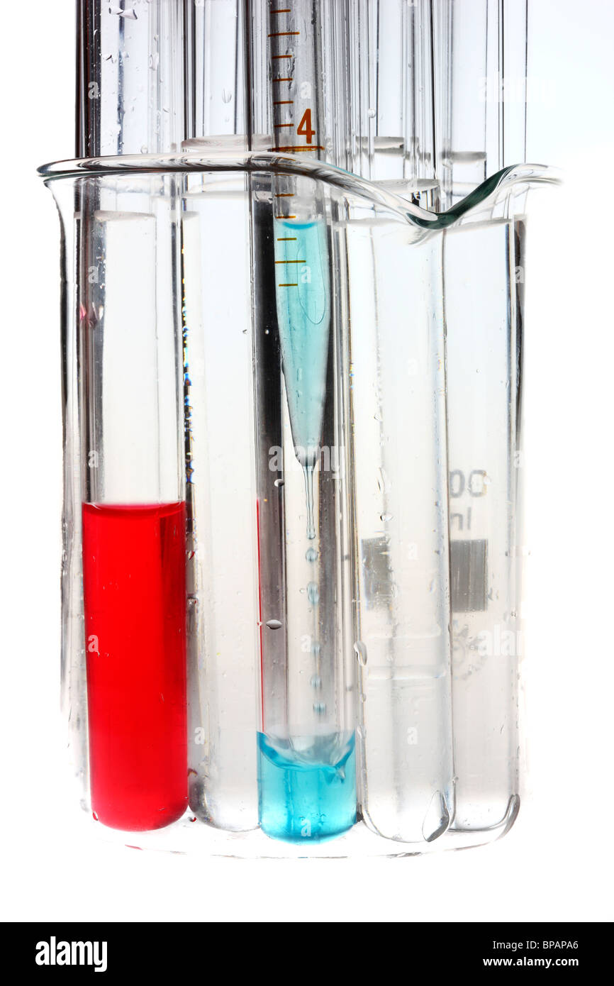 Labware with liquids hi-res stock photography and images - Alamy