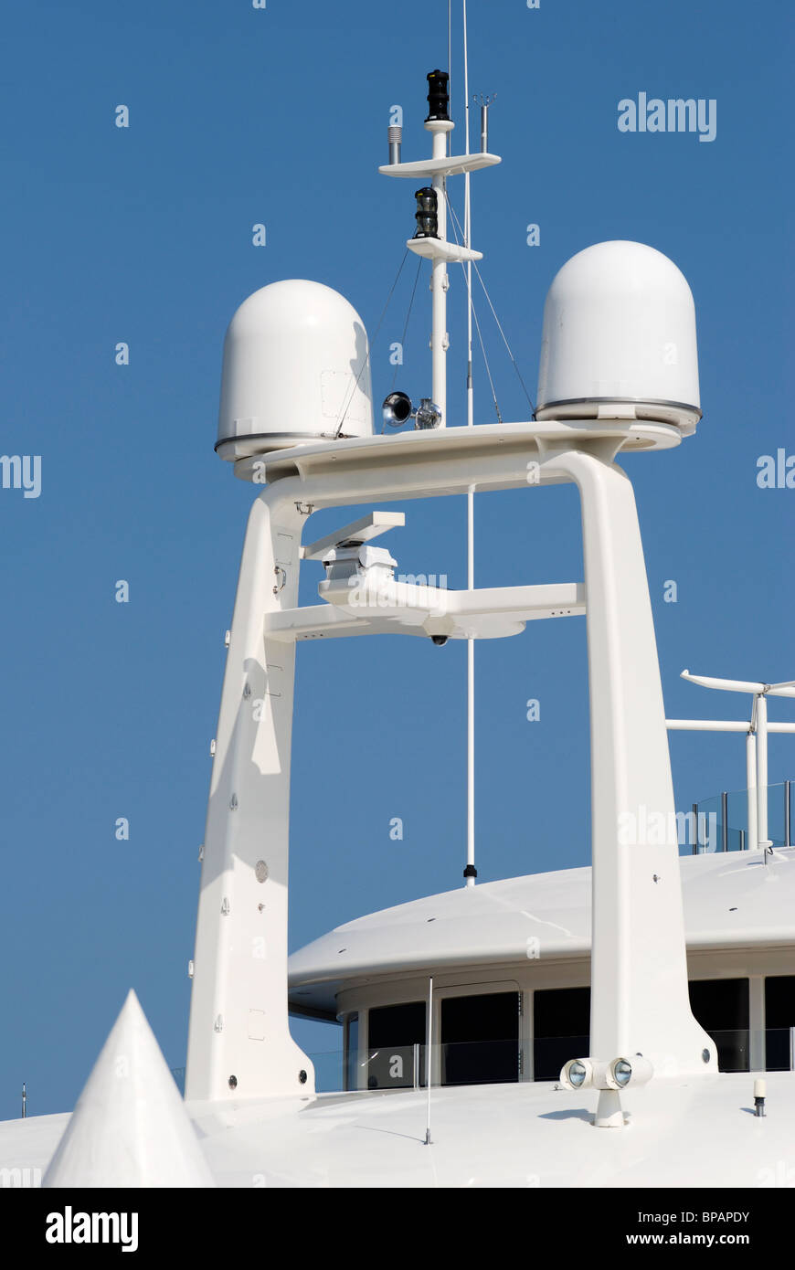 Yacht radar hi-res stock photography and images - Alamy