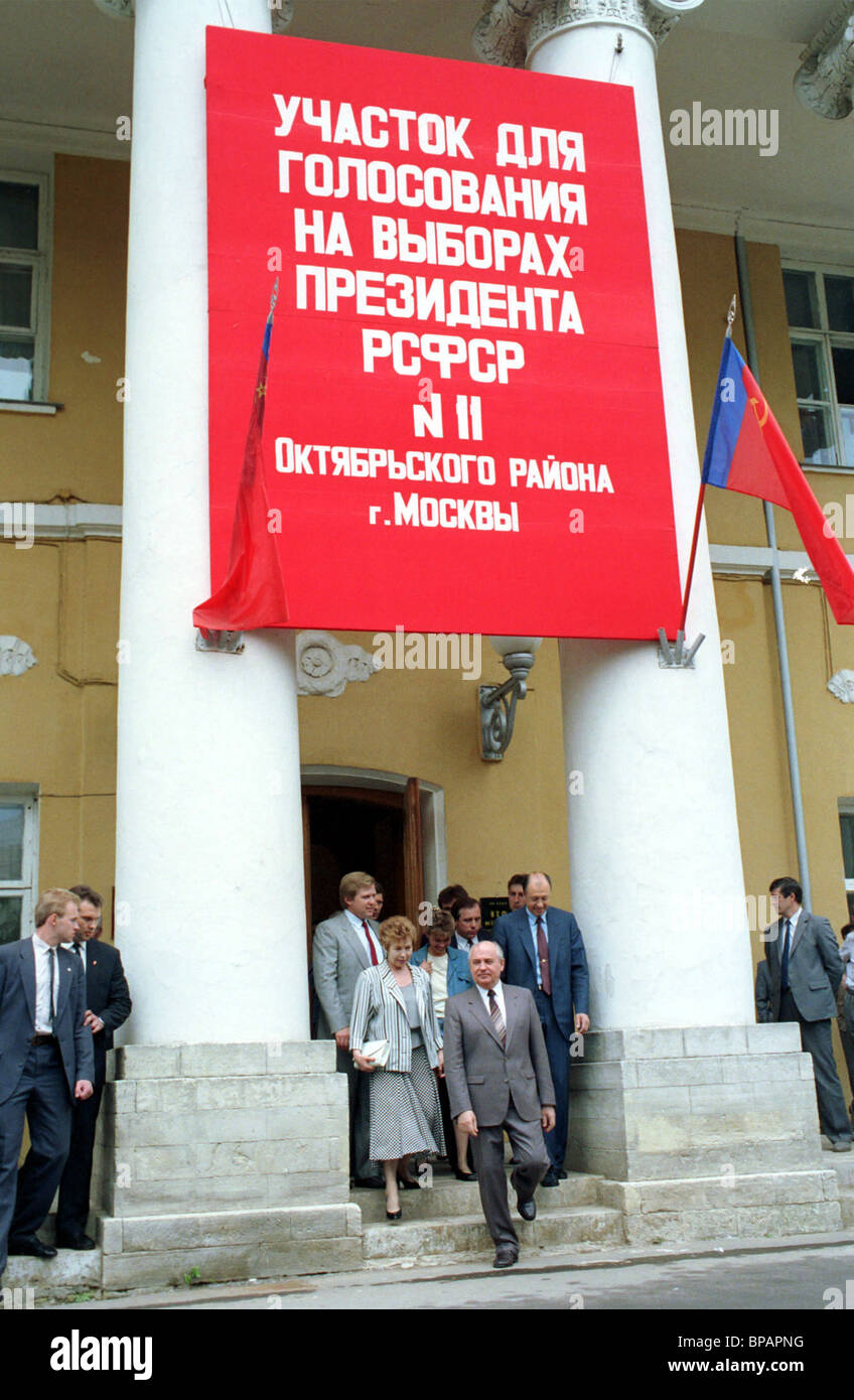 Gorbachev Raisa High Resolution Stock Photography and Images - Alamy