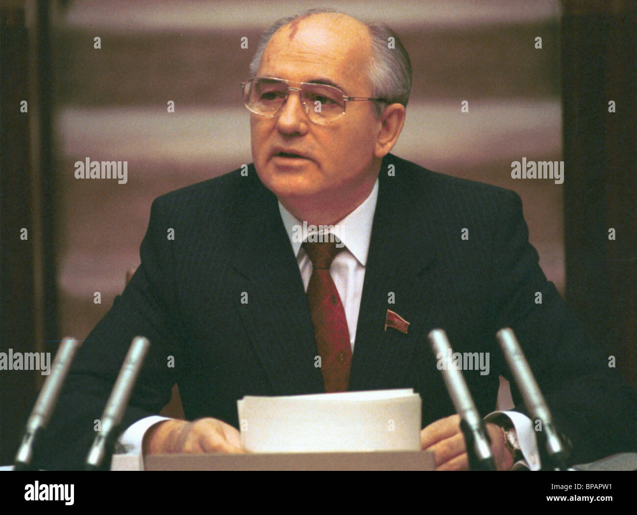 Mikhail Gorbachev 1990 High Resolution Stock Photography and Images - Alamy