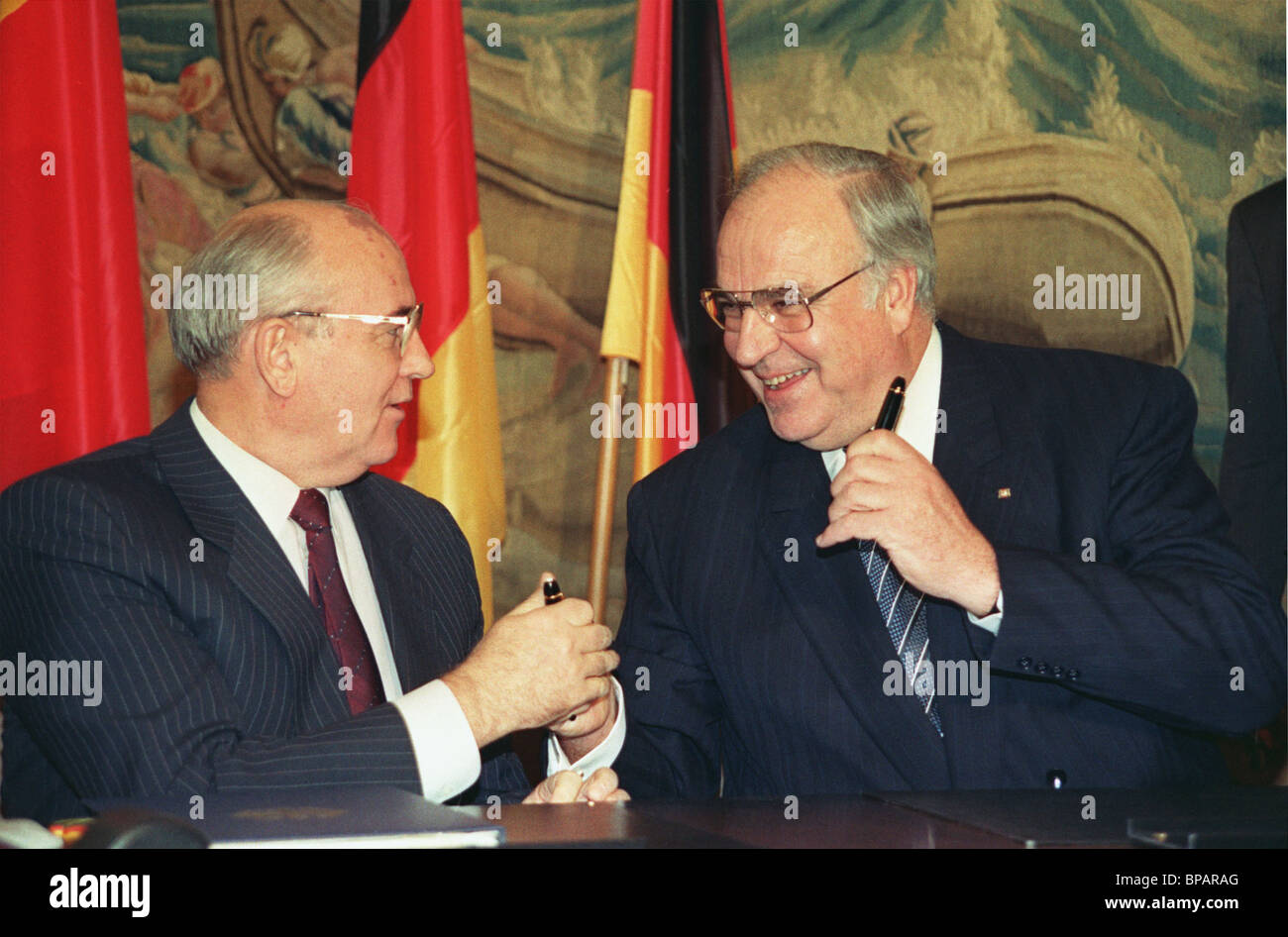Helmut Kohl Gorbachev High Resolution Stock Photography and Images - Alamy