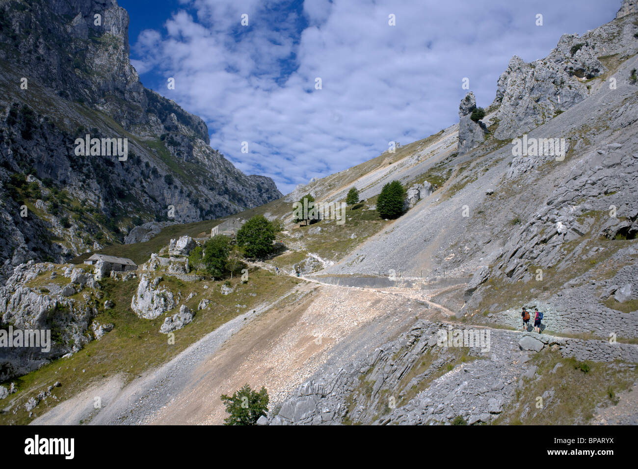Walkers on the cares route hi-res stock photography and images - Alamy