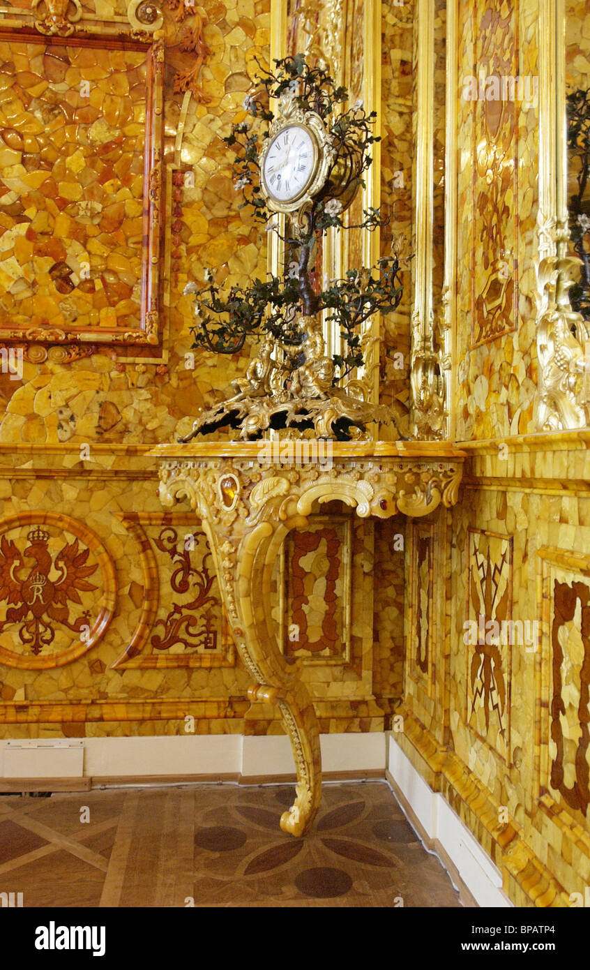 The Amber Room Russia High Resolution Stock Photography and Images - Alamy