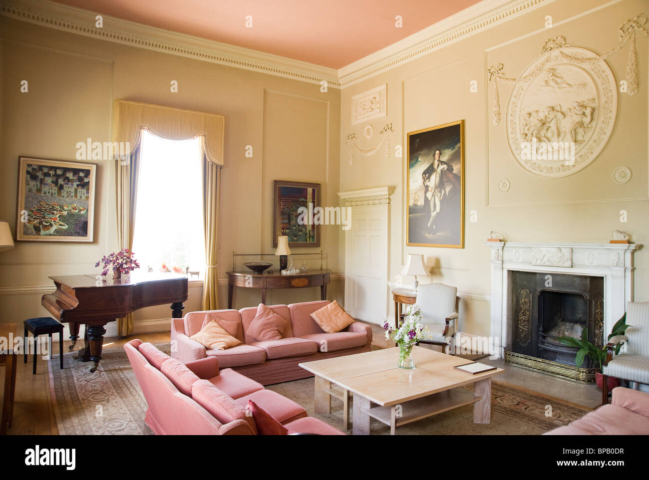 Sharpham House Stock Photos & Sharpham House Stock Images - Alamy