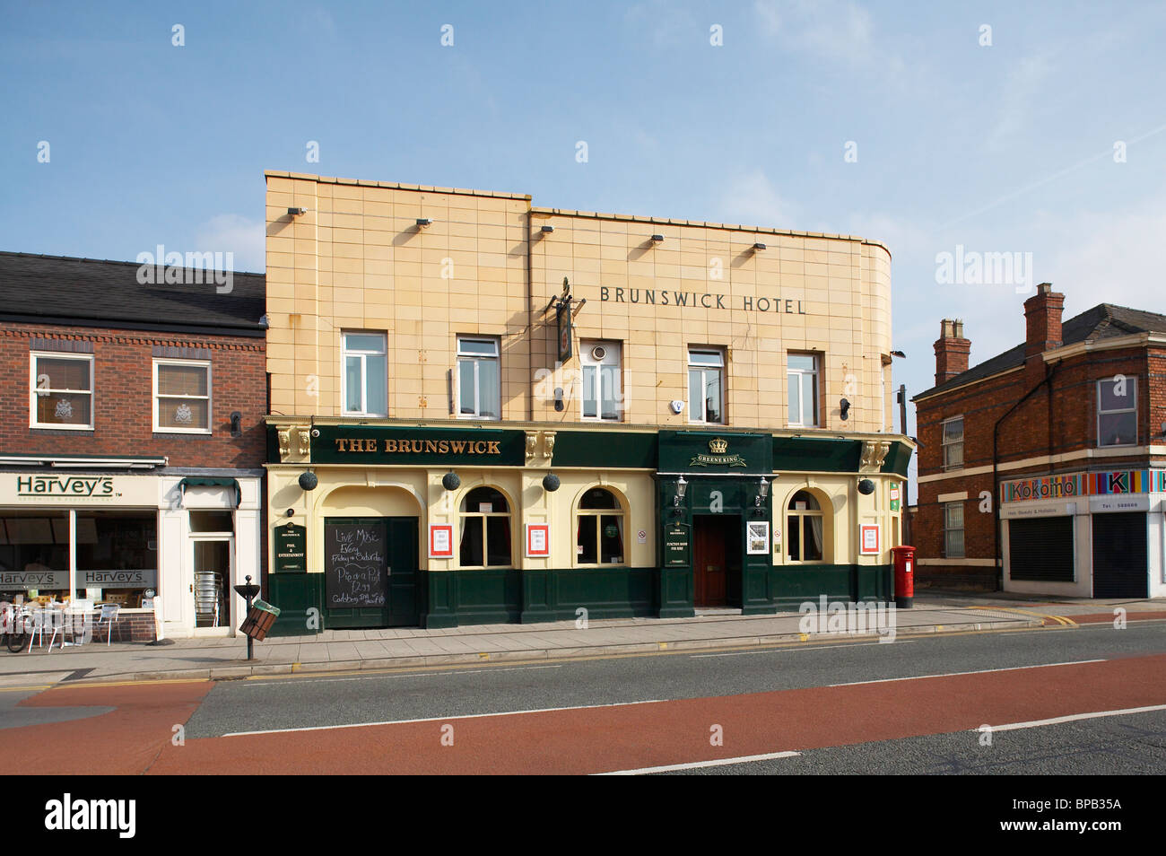 Brunswick pub hi-res stock photography and images - Alamy