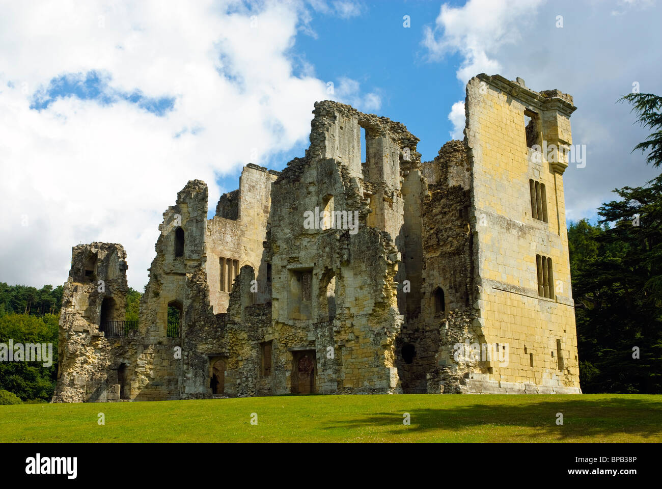 Castle salisbury wiltshire hi-res stock photography and images - Alamy
