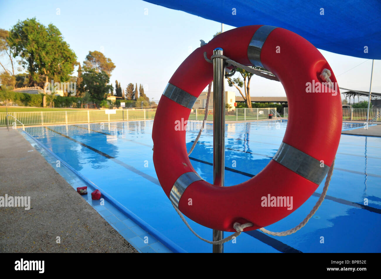 Outdoor Swimming pool Stock Photo - Alamy