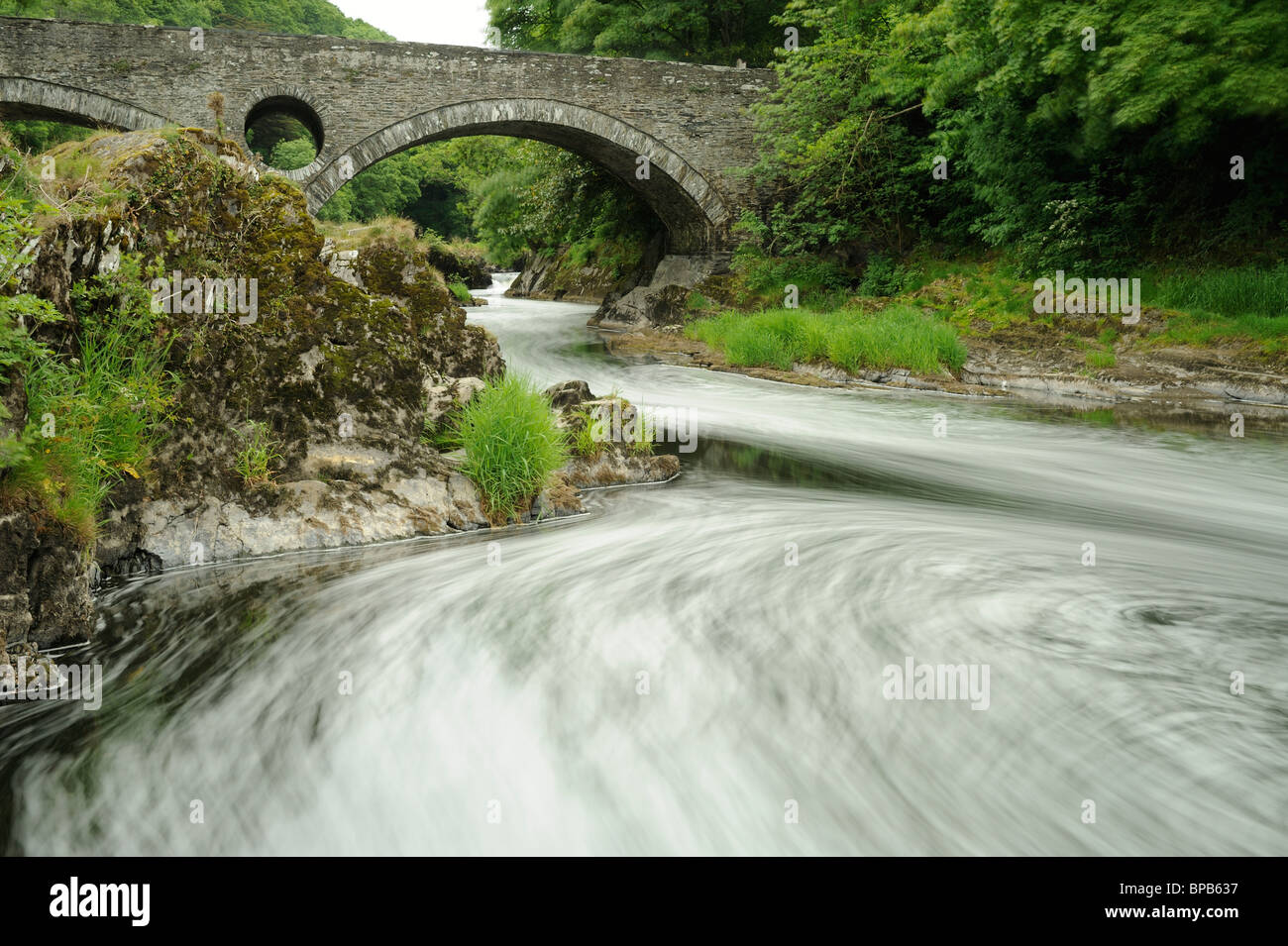 Cenarth falls hi-res stock photography and images - Alamy