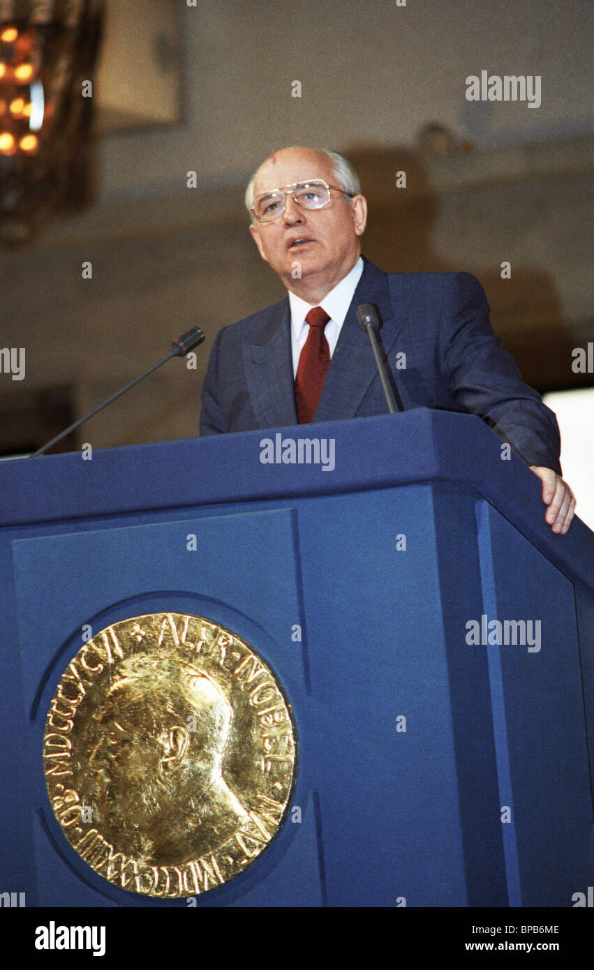 Mikhail Gorbachev Nobel High Resolution Stock Photography and Images ...