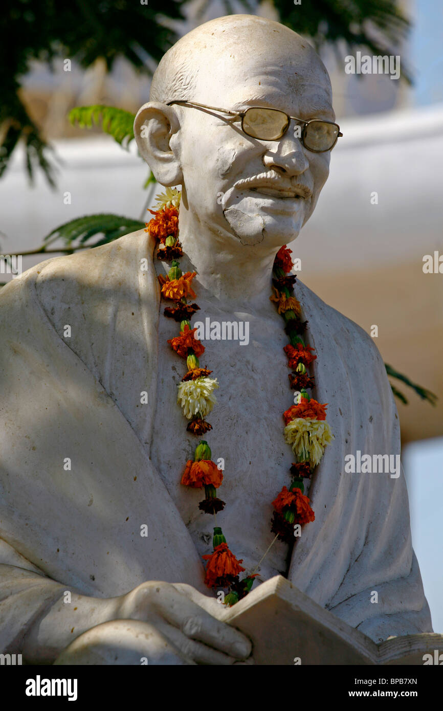 Gandi hi-res stock photography and images - Alamy