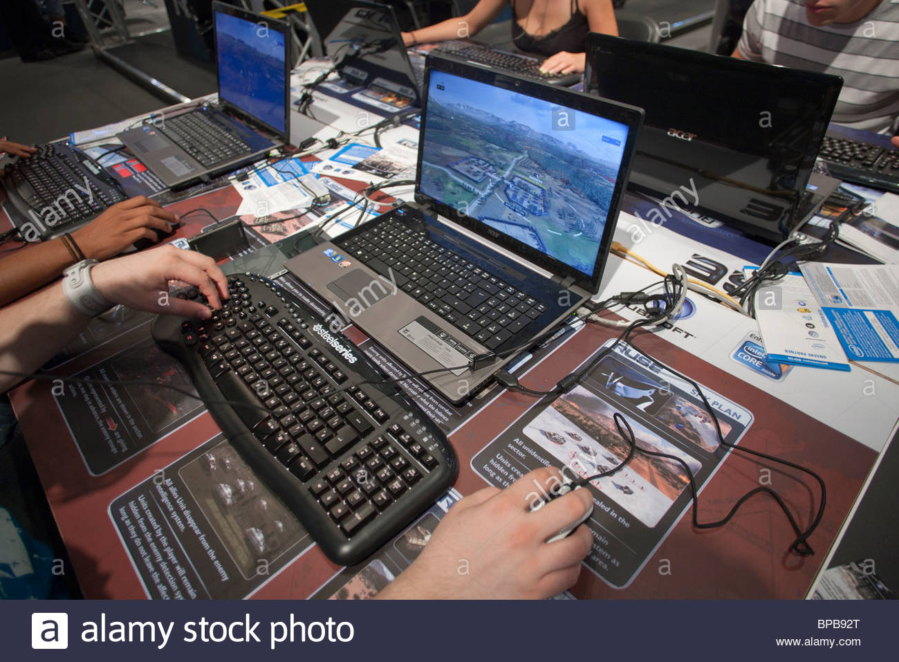 Lan Party Stock Photos & Lan Party Stock Images - Alamy