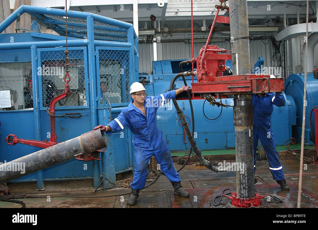 Drilling Platform High Resolution Stock Photography and Images - Alamy