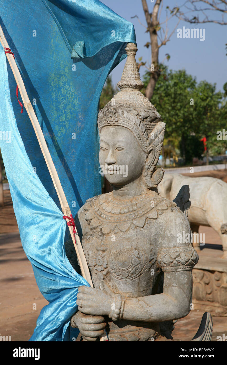 Wat Hanchey at Kampong Cham, Cambodia Stock Photo - Alamy