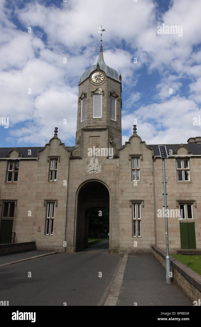 exterior of Simpson Building Huntly Scotland August 2010 Stock Photo ...