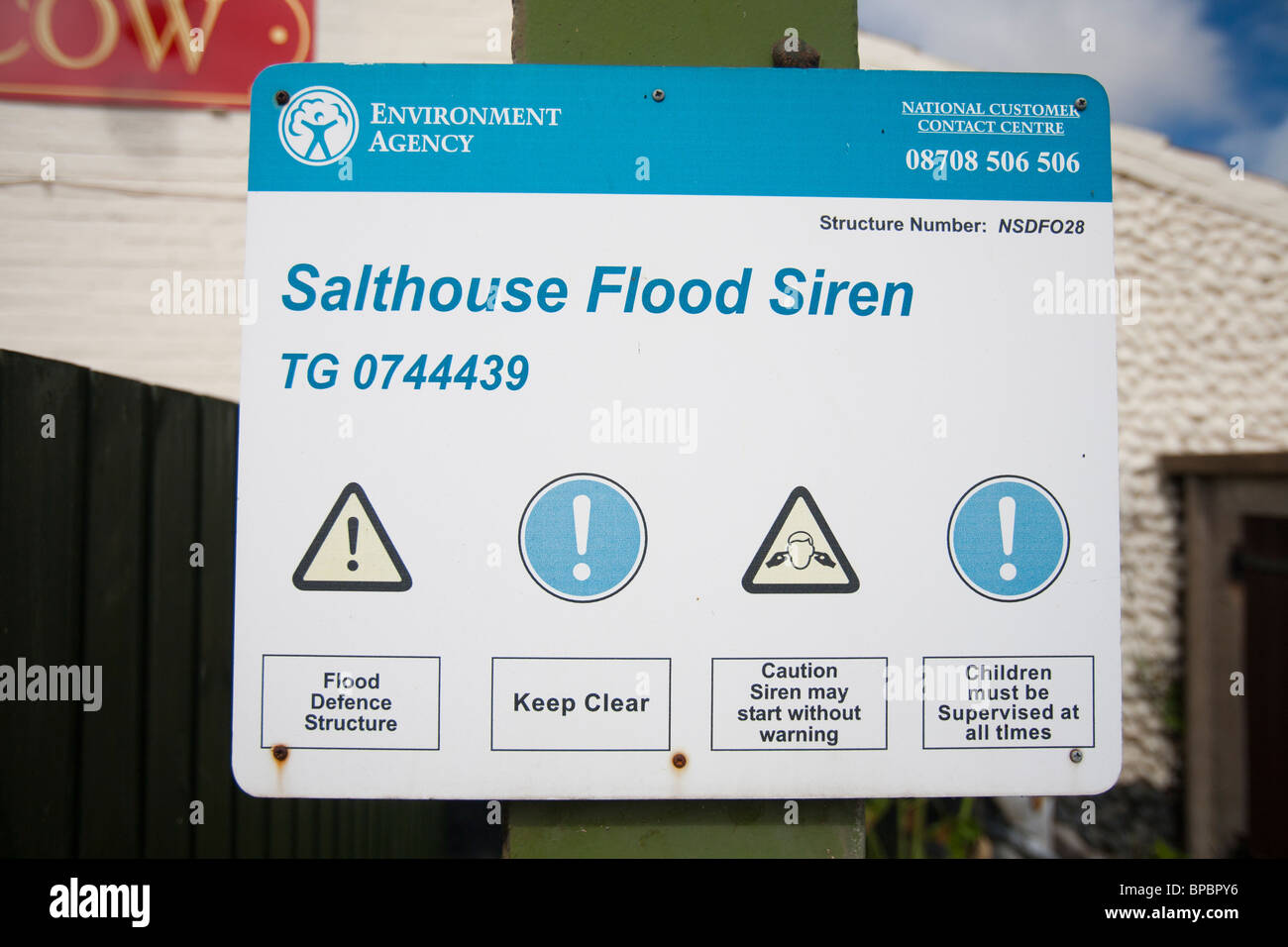 Flood warning siren hi-res stock photography and images - Alamy