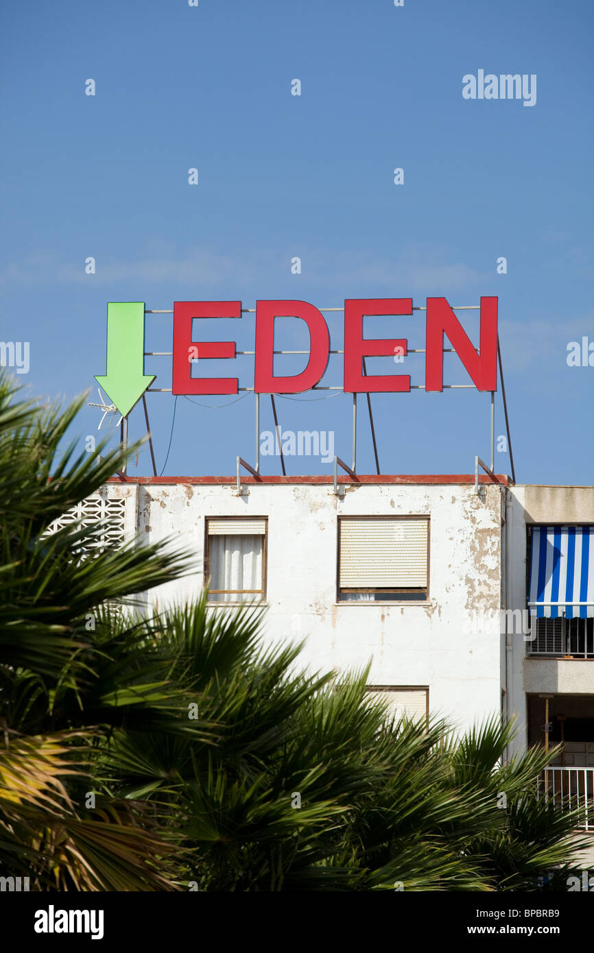 Rooftop eden sign hi-res stock photography and images - Alamy