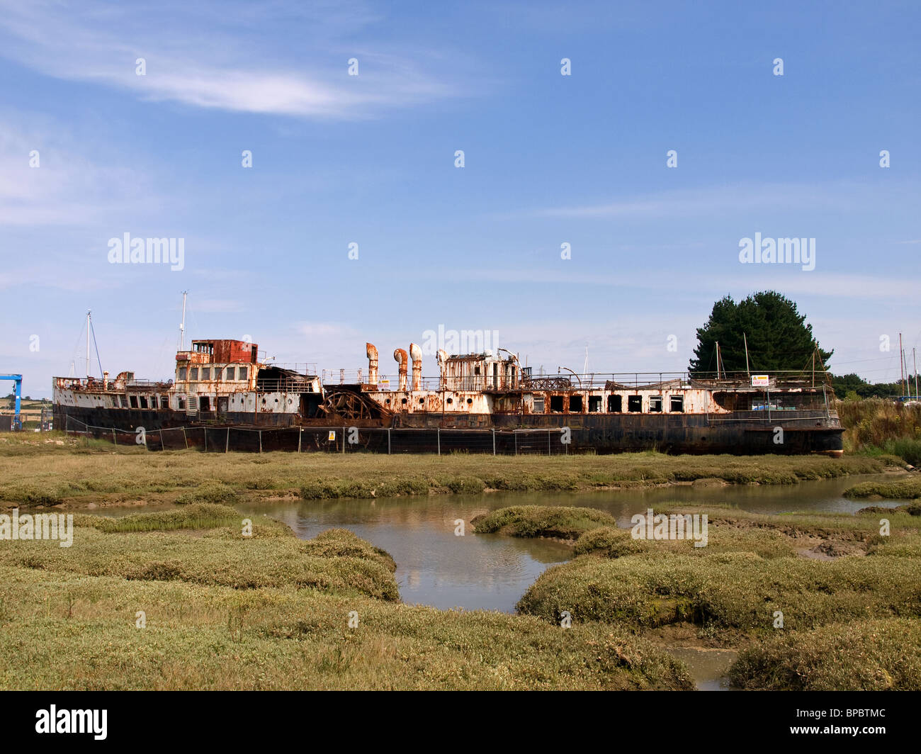 Old paddle steamer PS Ryde built in 1936 but now laid up and rusting ...