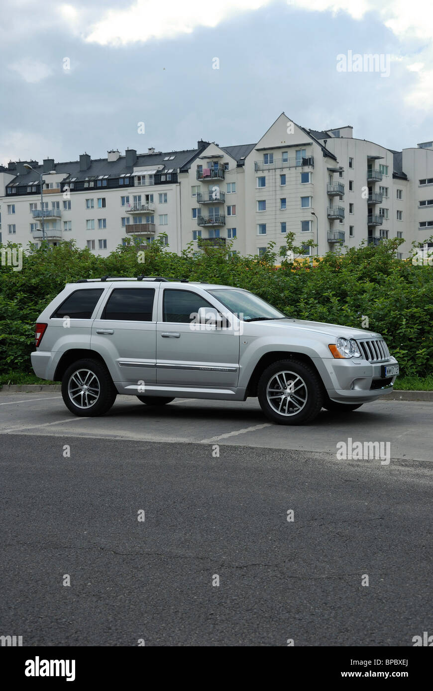 Jeep grand cherokee 2005 hi-res stock photography and images - Alamy