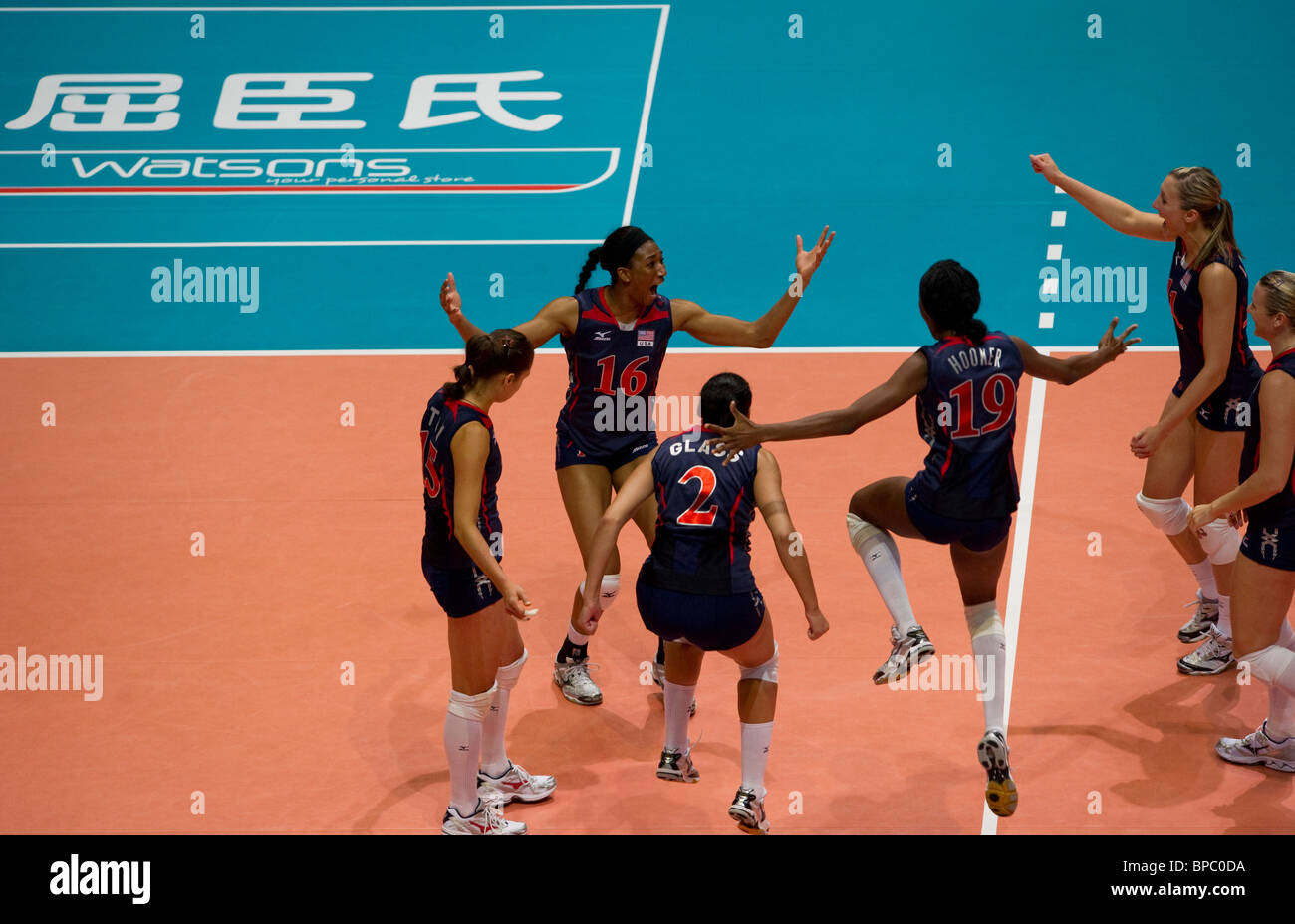 International volleyball players hi-res stock photography and images ...