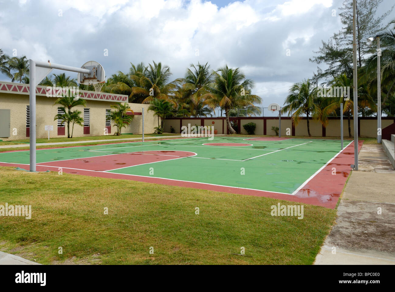 Tropical basketball court hi-res stock photography and images - Alamy