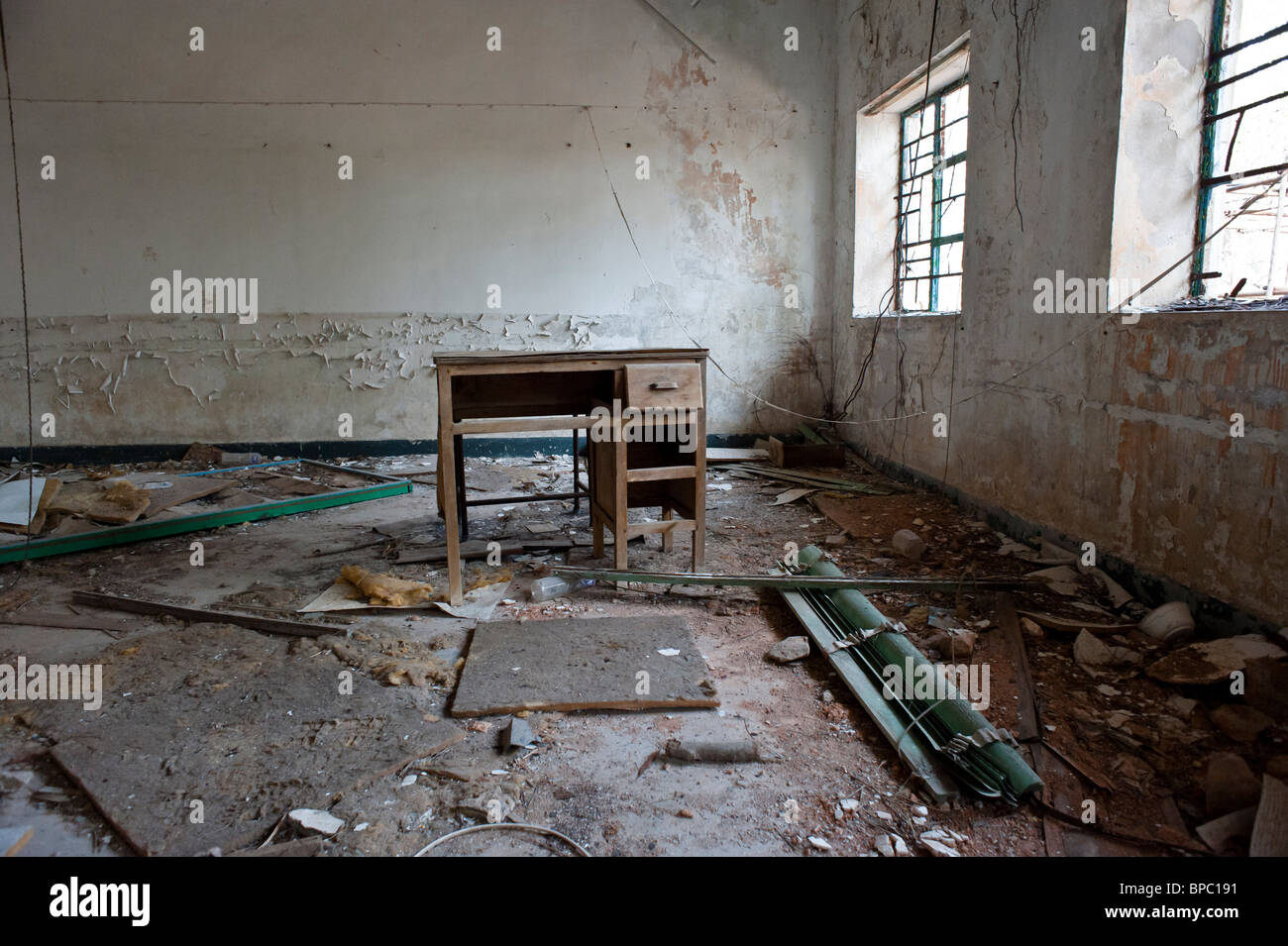 The old village of Mo Tat. Many traditional houses deserted and some ...