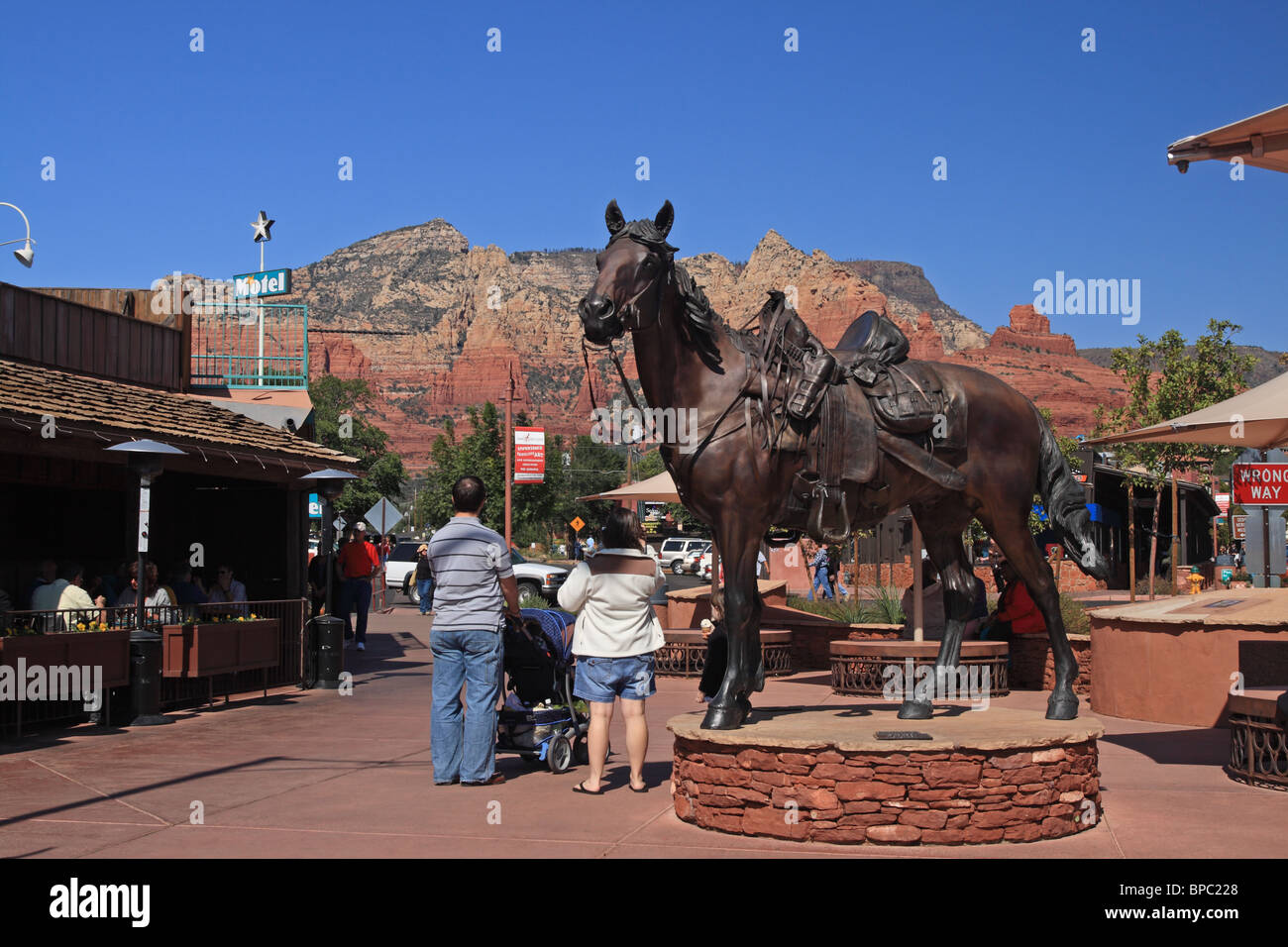 Horse Statue - Sedona, Arizona, USA - Red Rock Country Stock Photo - Alamy