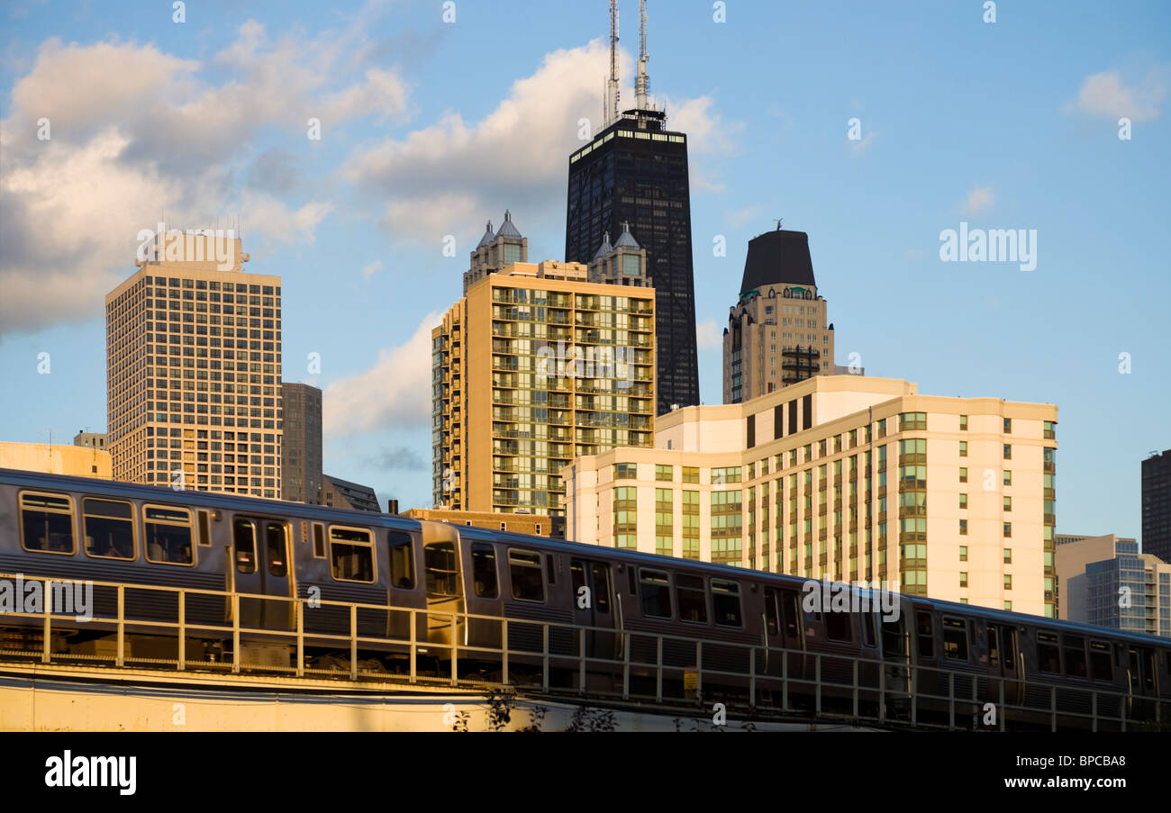 Train in downtown of Chicago Stock Photo - Alamy