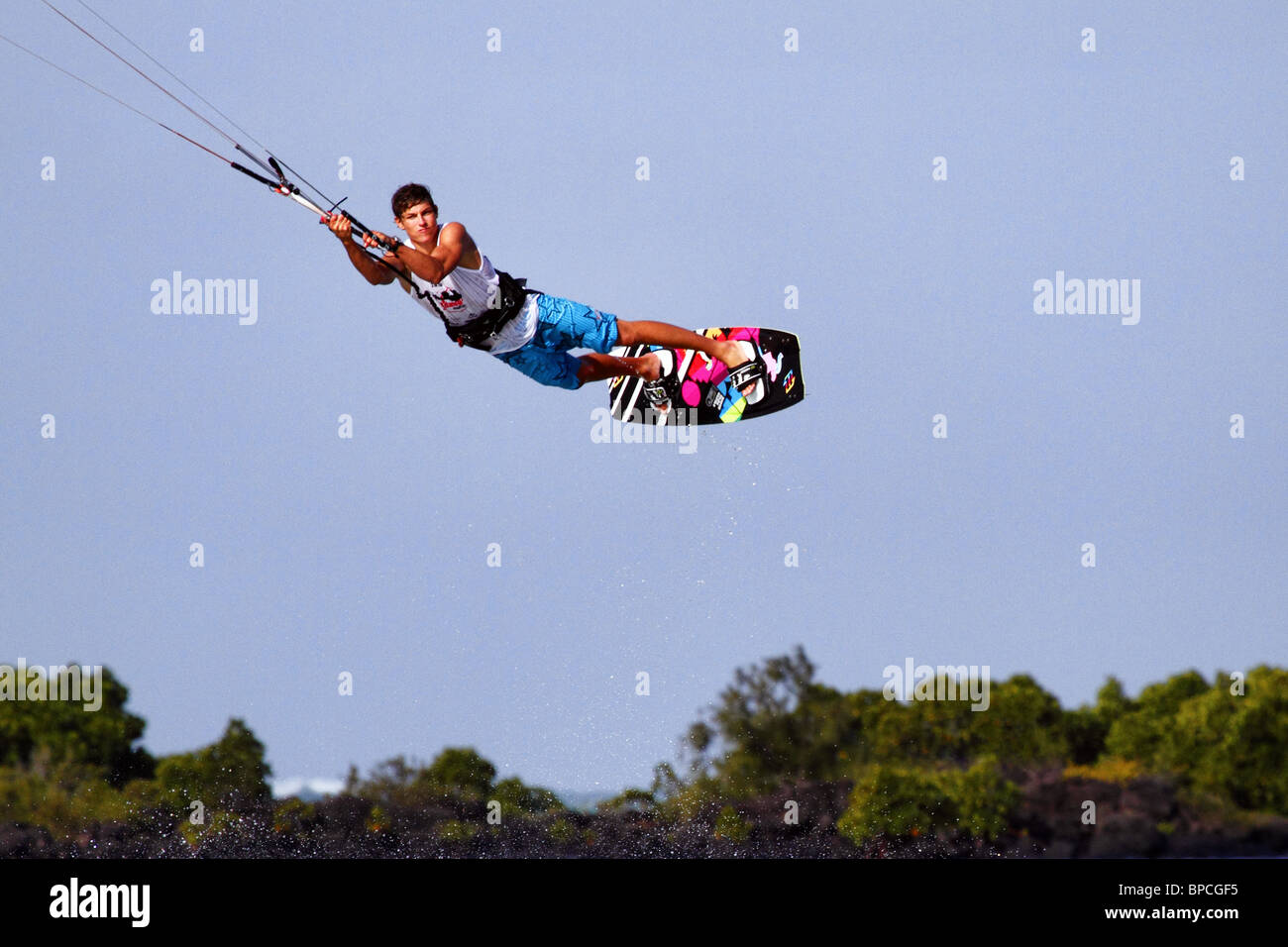 Kite surf airborne hi-res stock photography and images - Alamy