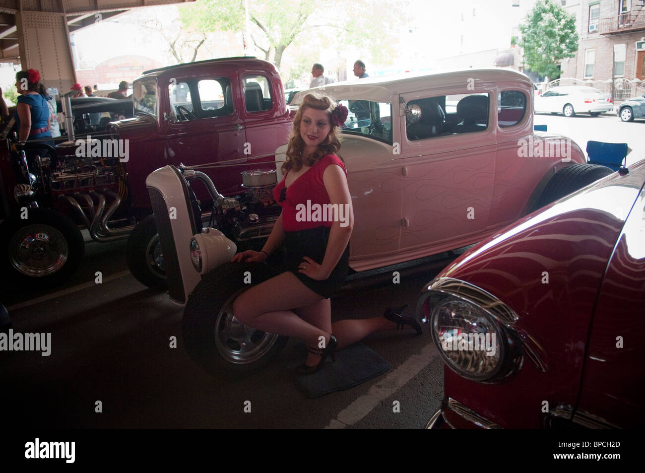 Hot rod car girl hi-res stock photography and images - Alamy