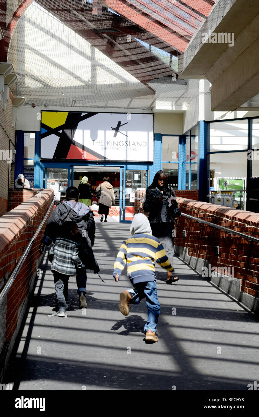 KINGSLAND SHOPPING MALL IN LONDON, UK Stock Photo - Alamy