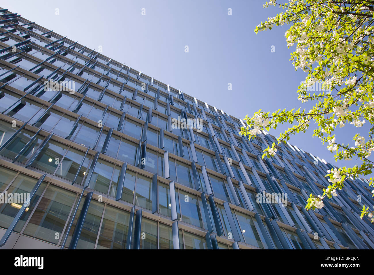 Interesting facade of a London office building Stock Photo - Alamy