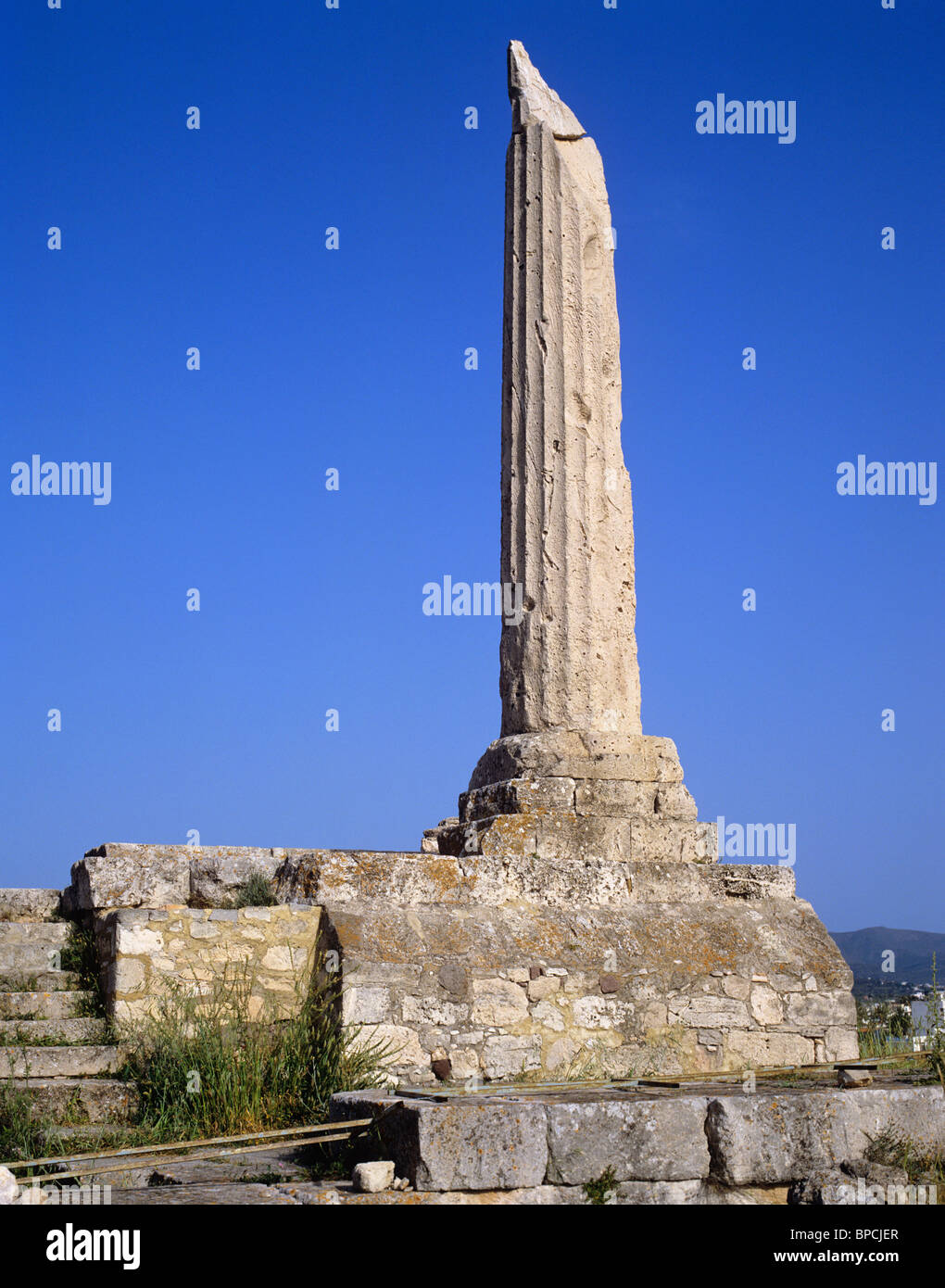Aegina Town - A single column is all that remains of the ancient Temple ...