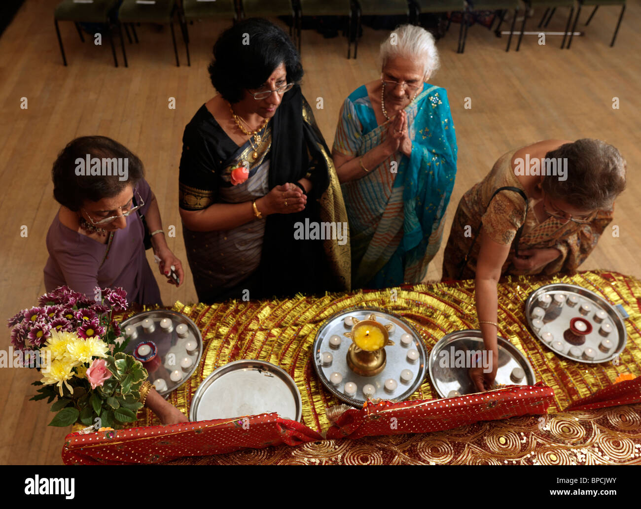 Diwali tea lights hi-res stock photography and images - Alamy