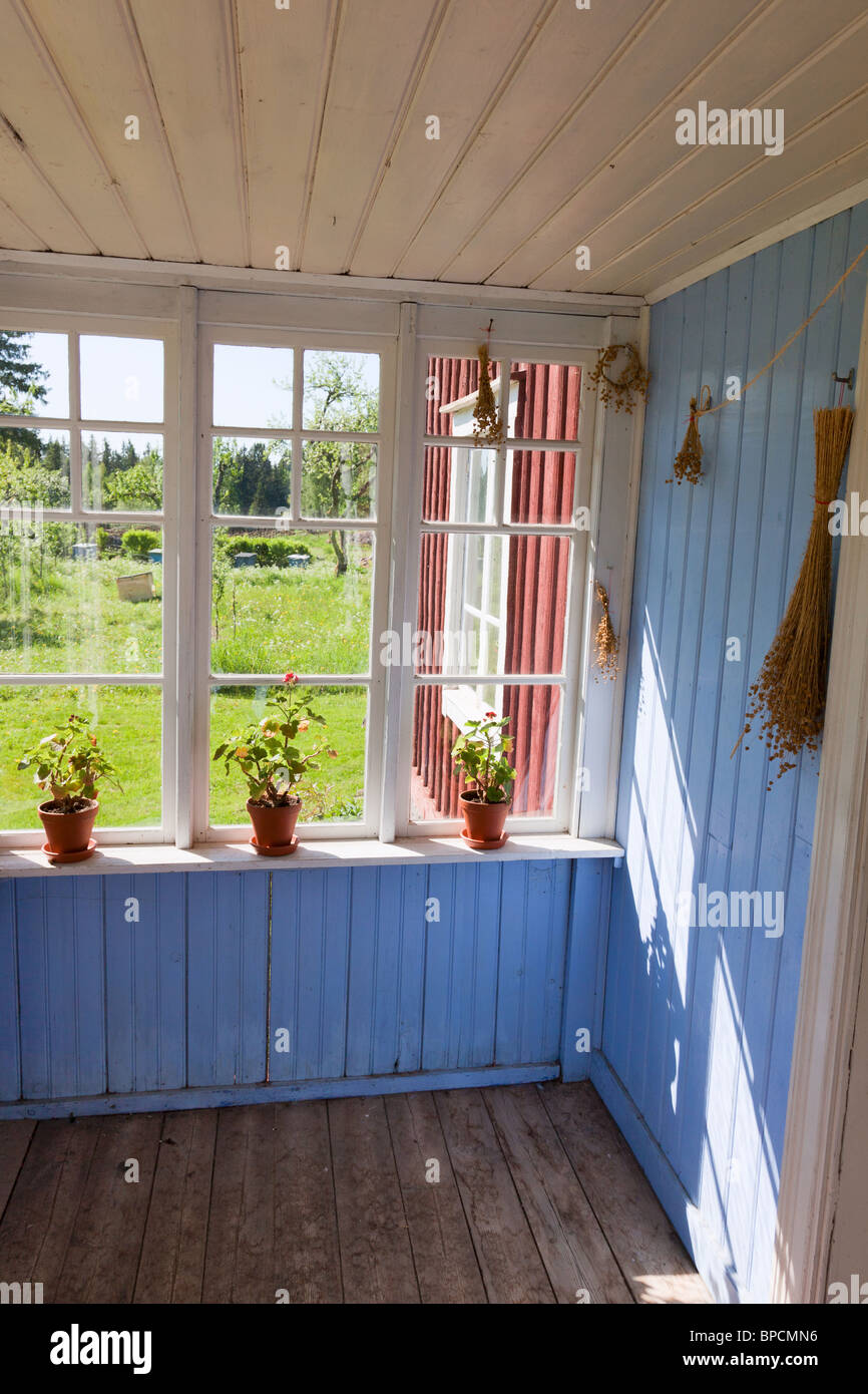 Wood verandas hi-res stock photography and images - Alamy