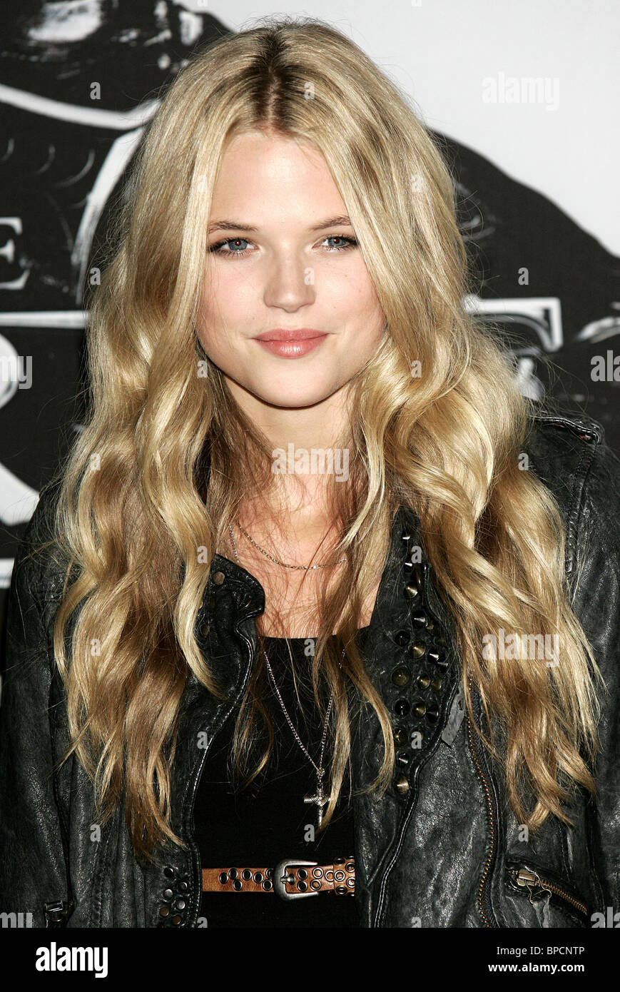 Gabriella Wilde Agus Chloe Moretz