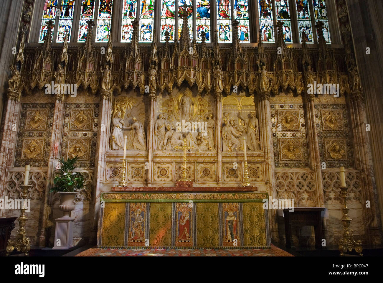 Windsor castle interior berkshire hi-res stock photography and images ...