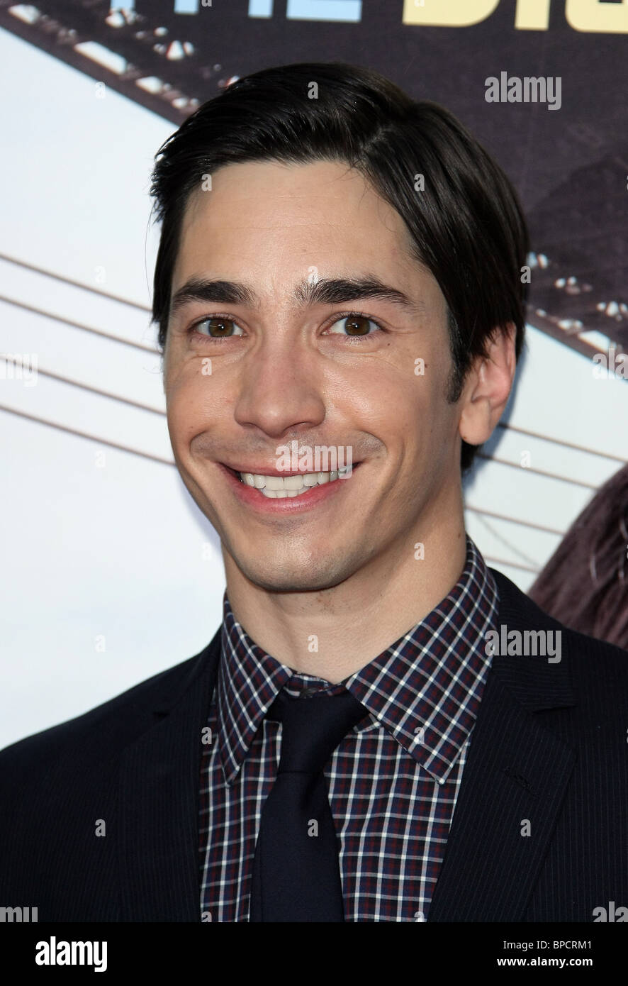 JUSTIN LONG GOING THE DISTANCE LOS ANGELES PREMIERE HOLLYWOOD LOS ...
