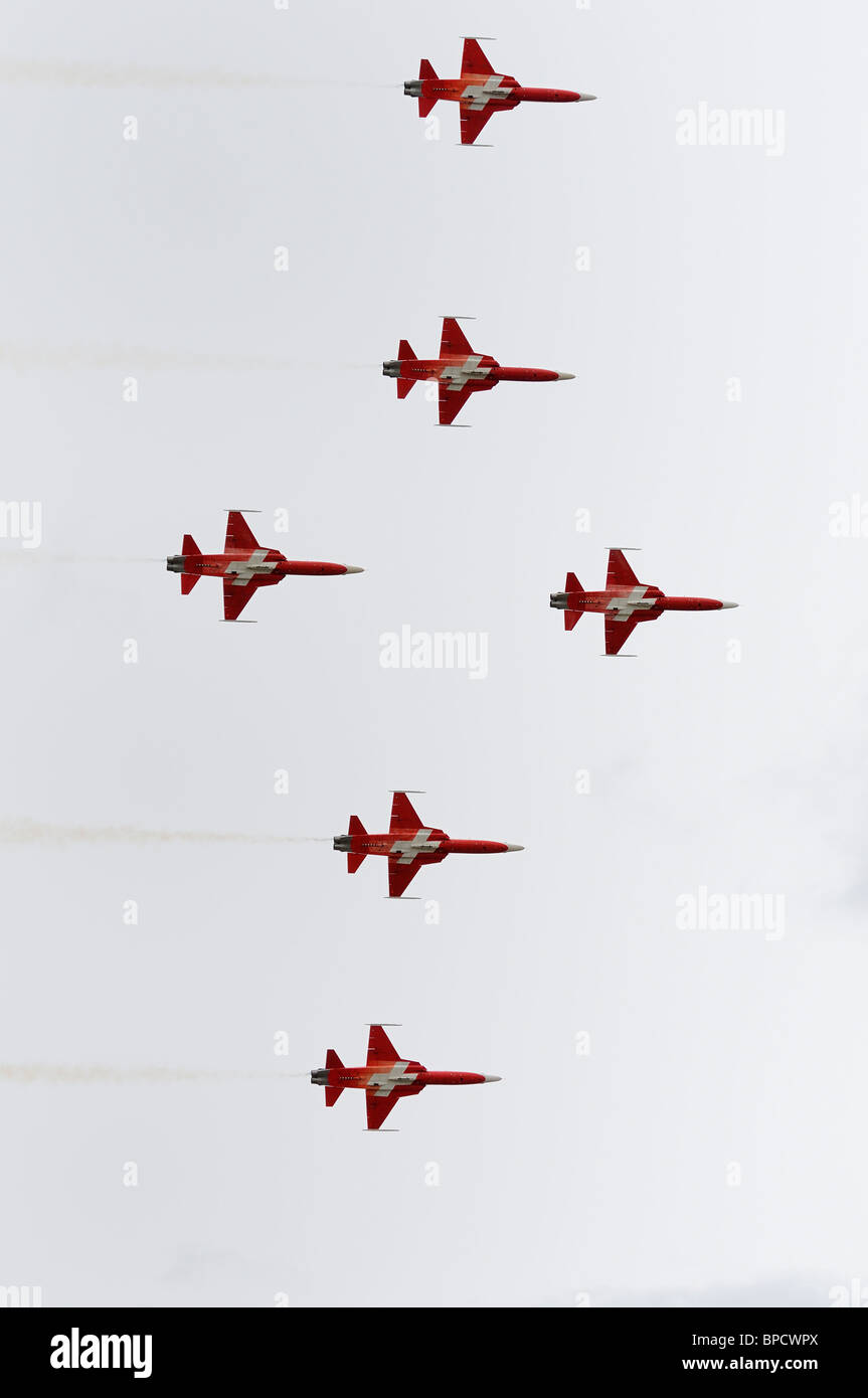 The Patrouille Swiss aerobatic display team fly their Northrop F-5E ...