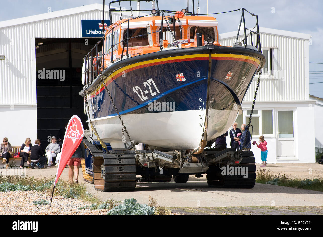 lifeboat caterpillar trailer modern RNLI house Stock Photo - Alamy