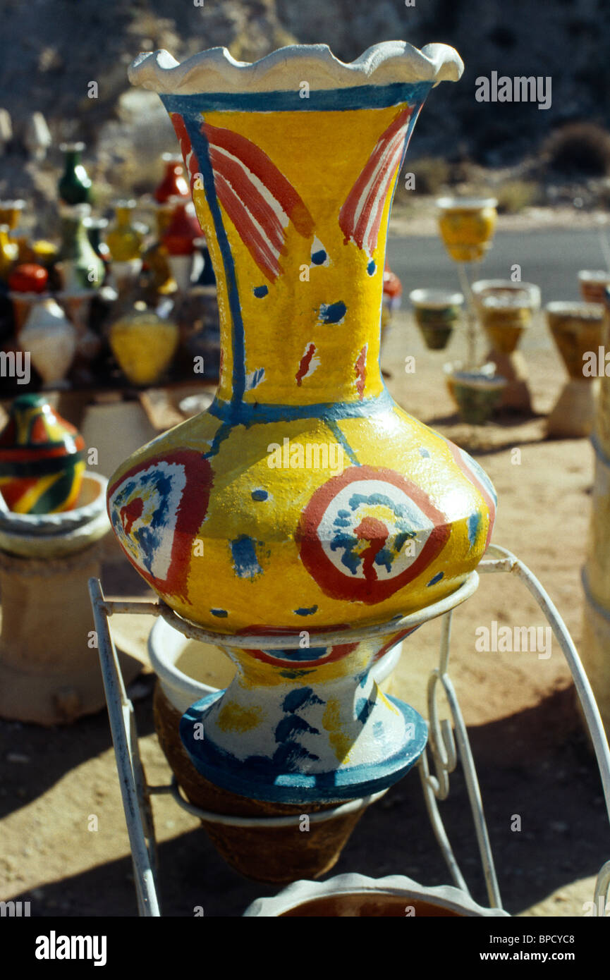 Jordanian pot hi-res stock photography and images - Alamy