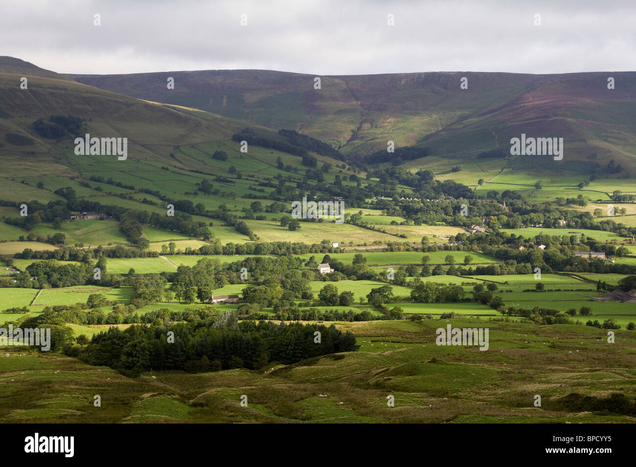 vale of edale derbyshire peak district national park england uk gb ...