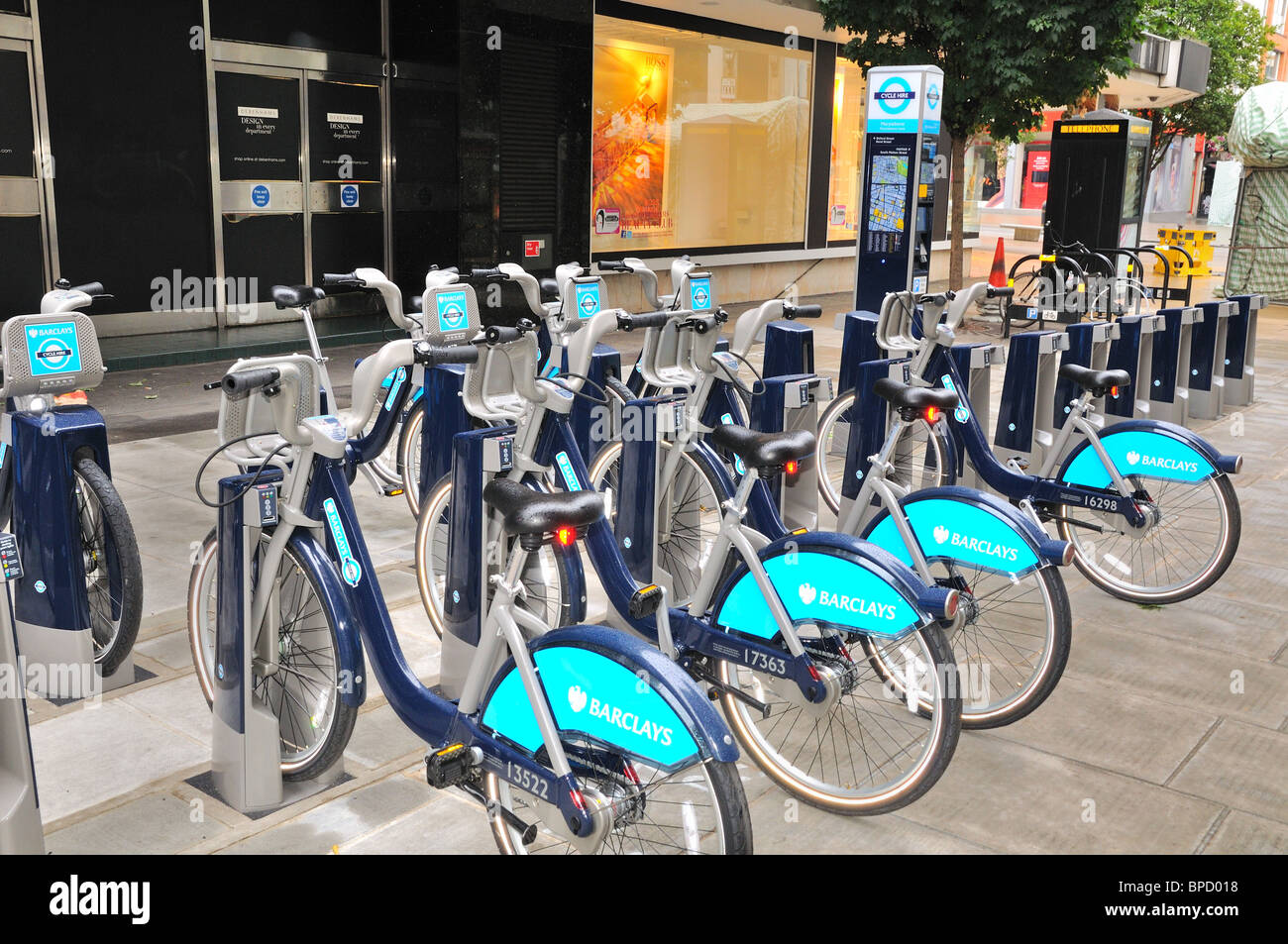 Tfl bike hire scheme hi-res stock photography and images - Alamy