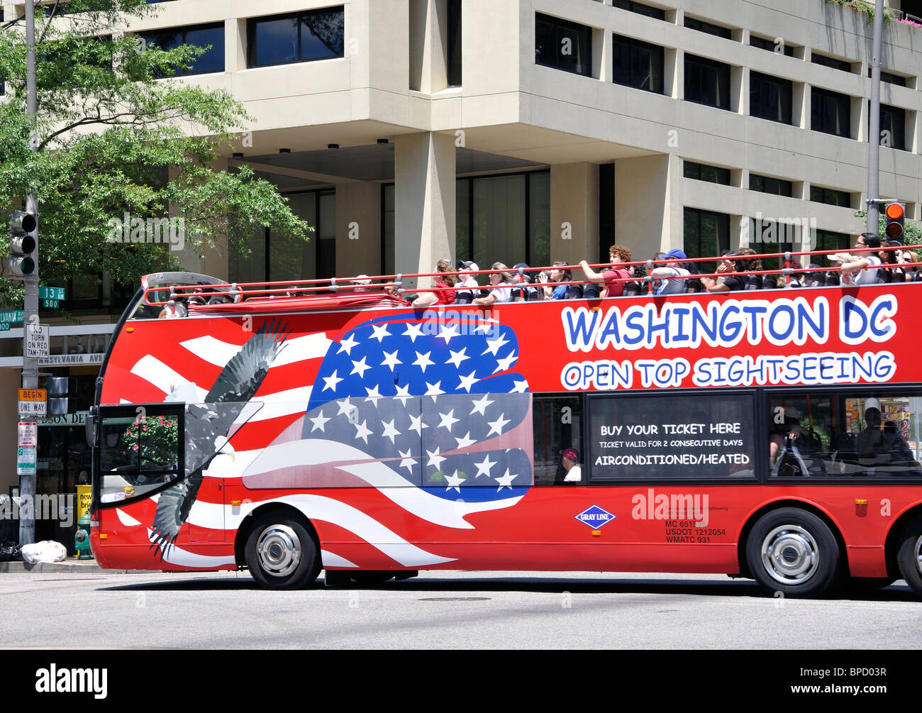 Tour bus, Washington DC, USA Stock Photo - Alamy