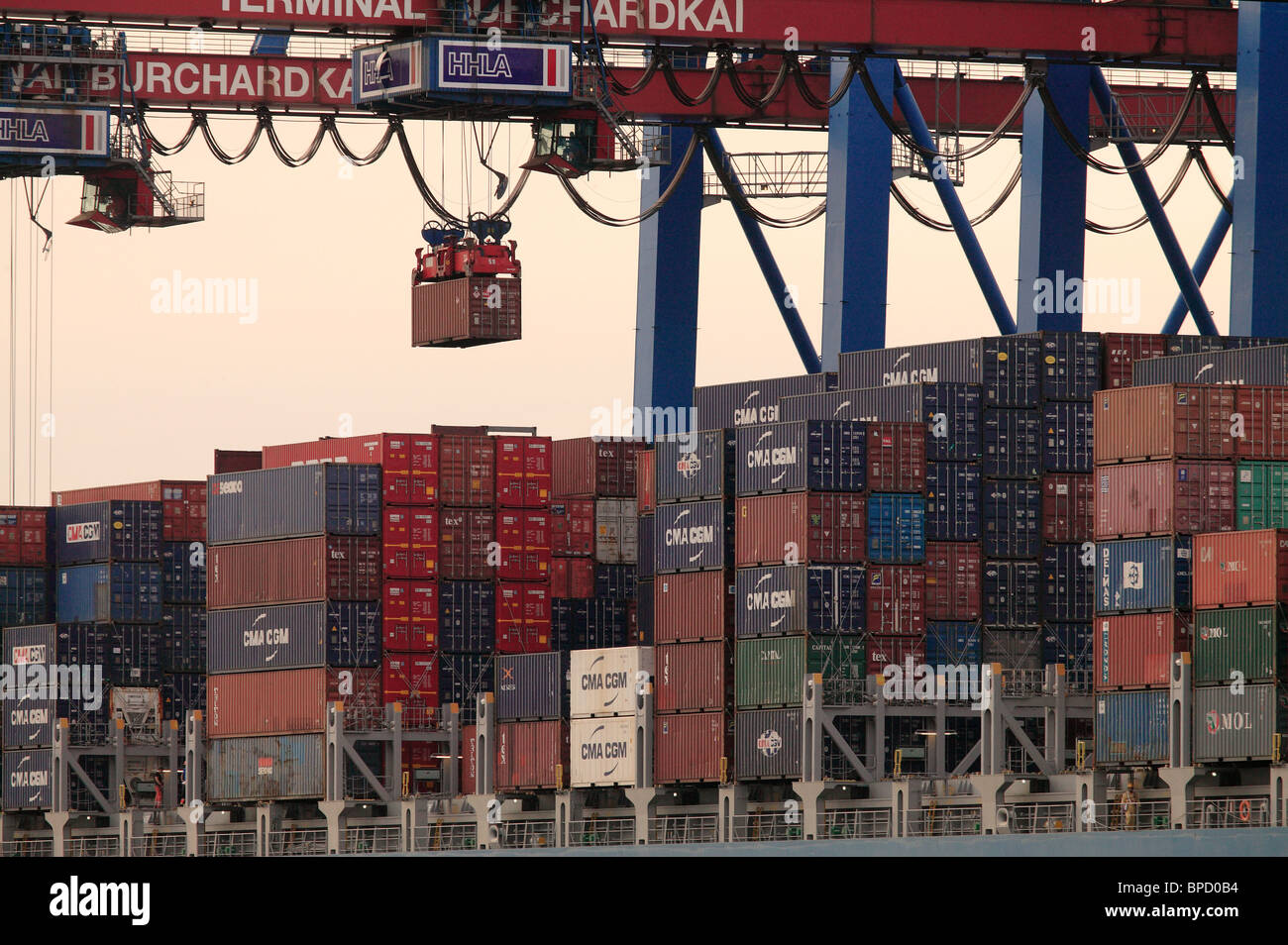 Container burchardkai terminal loading unloading hi-res stock ...