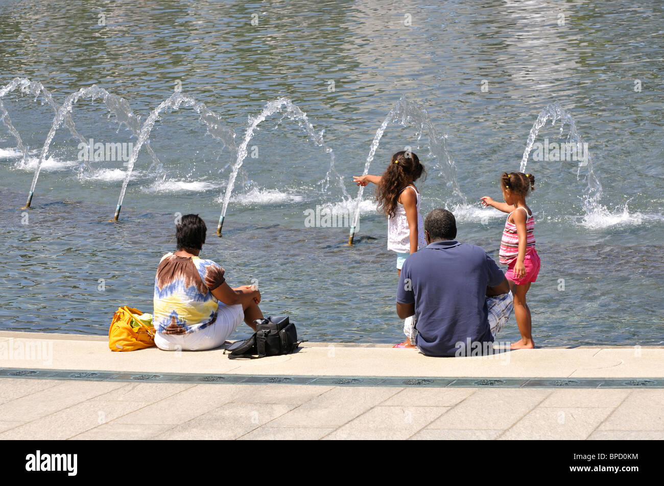 National World War II Memorial and fountain, Washington DC, USA Stock ...